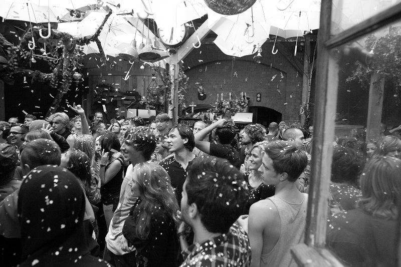 Freitag, 13.1. 3000Grad Wanderzirkus - Ritter Butzke | Mit Vergnügen Berlin