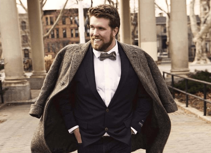 Dieser Mann ist das erste professionelle männliche Plus-Size-Model ...