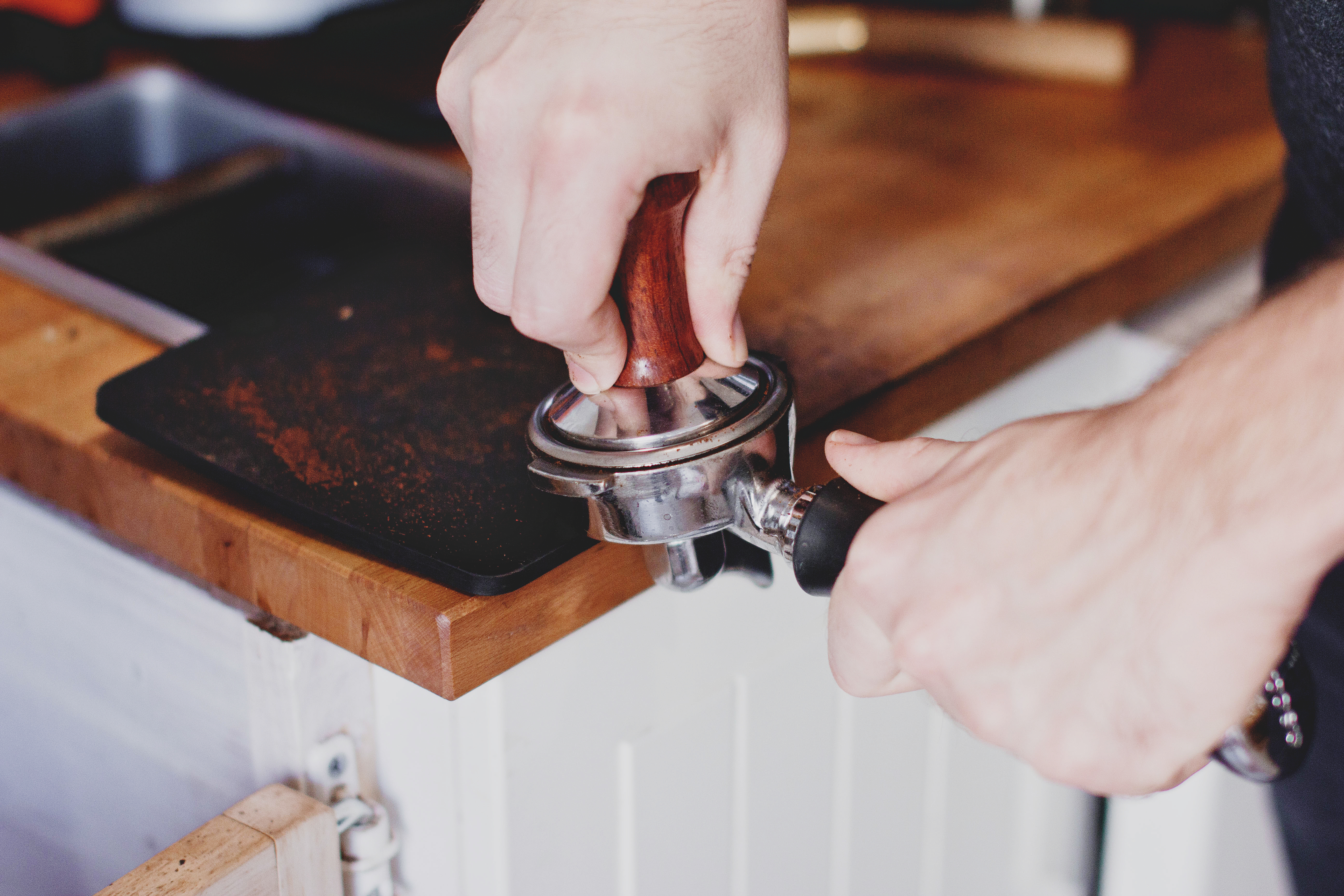 Refinery Coffee in Mitte feiert heute Wiedereröffnung | Mit Vergnügen ...