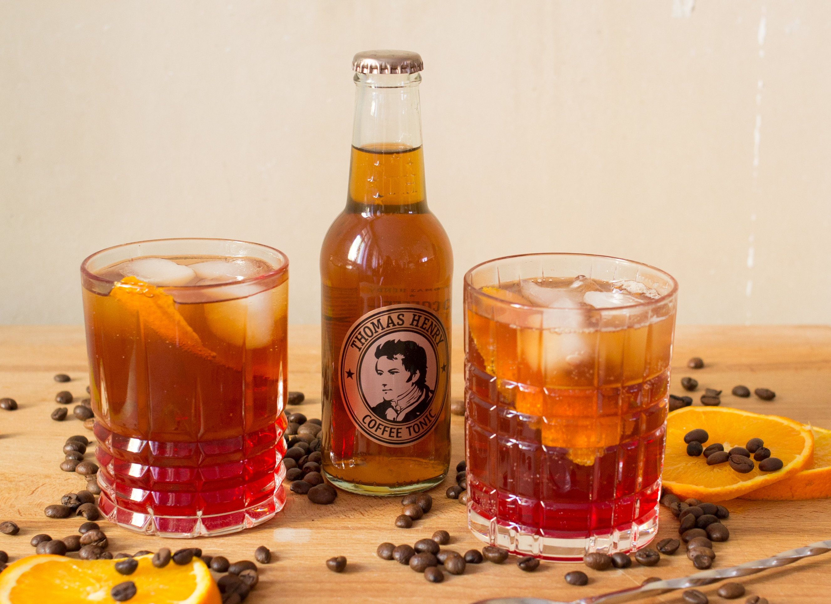 Kaffee küsst Tonic: Der Red Coffee Highball | Mit Vergnügen Berlin
