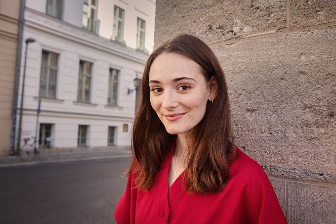 Berliner*innen am Sonntag: Friedlich in Friedenau mit Maria Ehrich ...