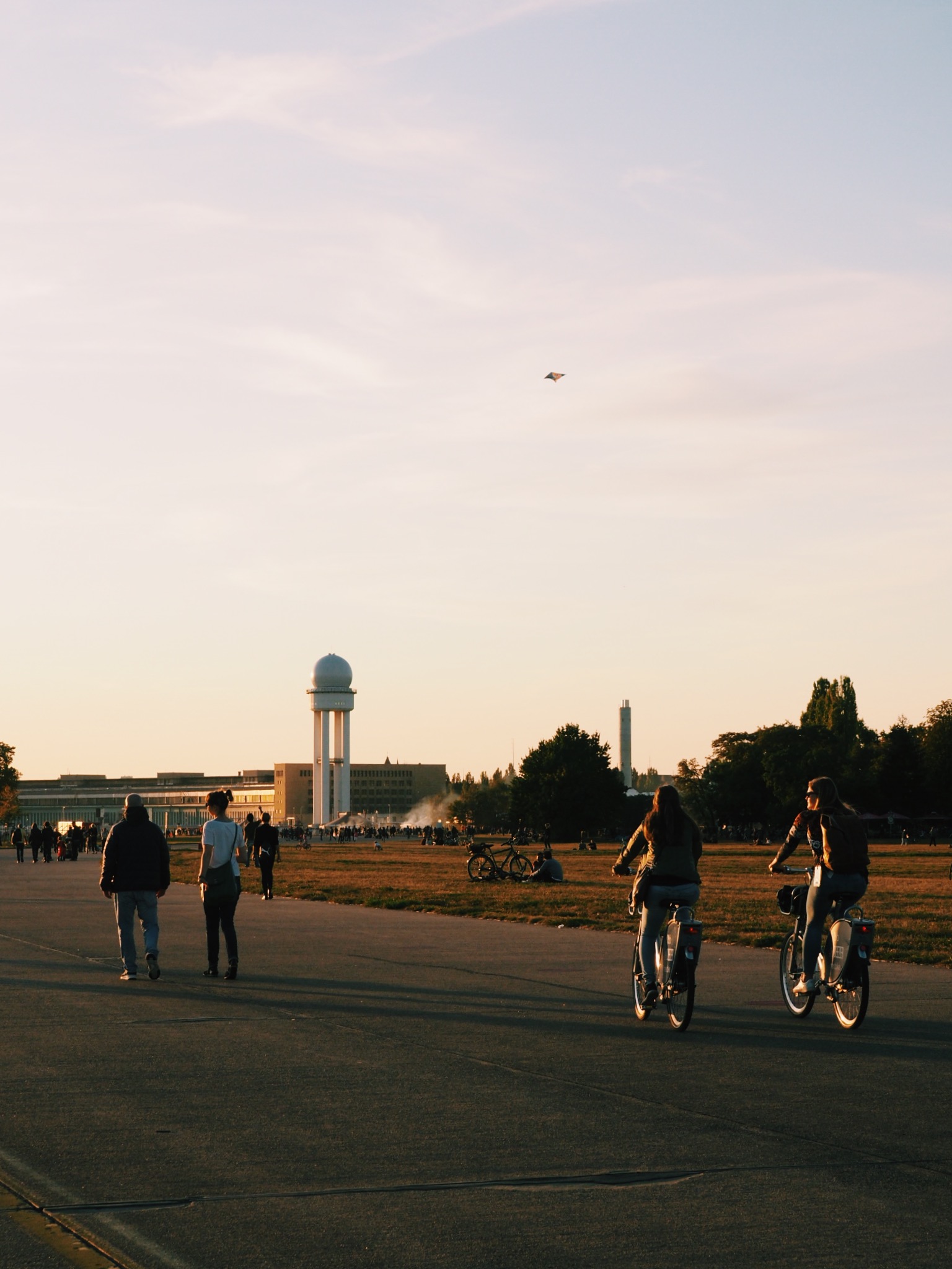 Auf der kunstvollen Anlage von Nuture Art ein paar Hole-in-ones ...